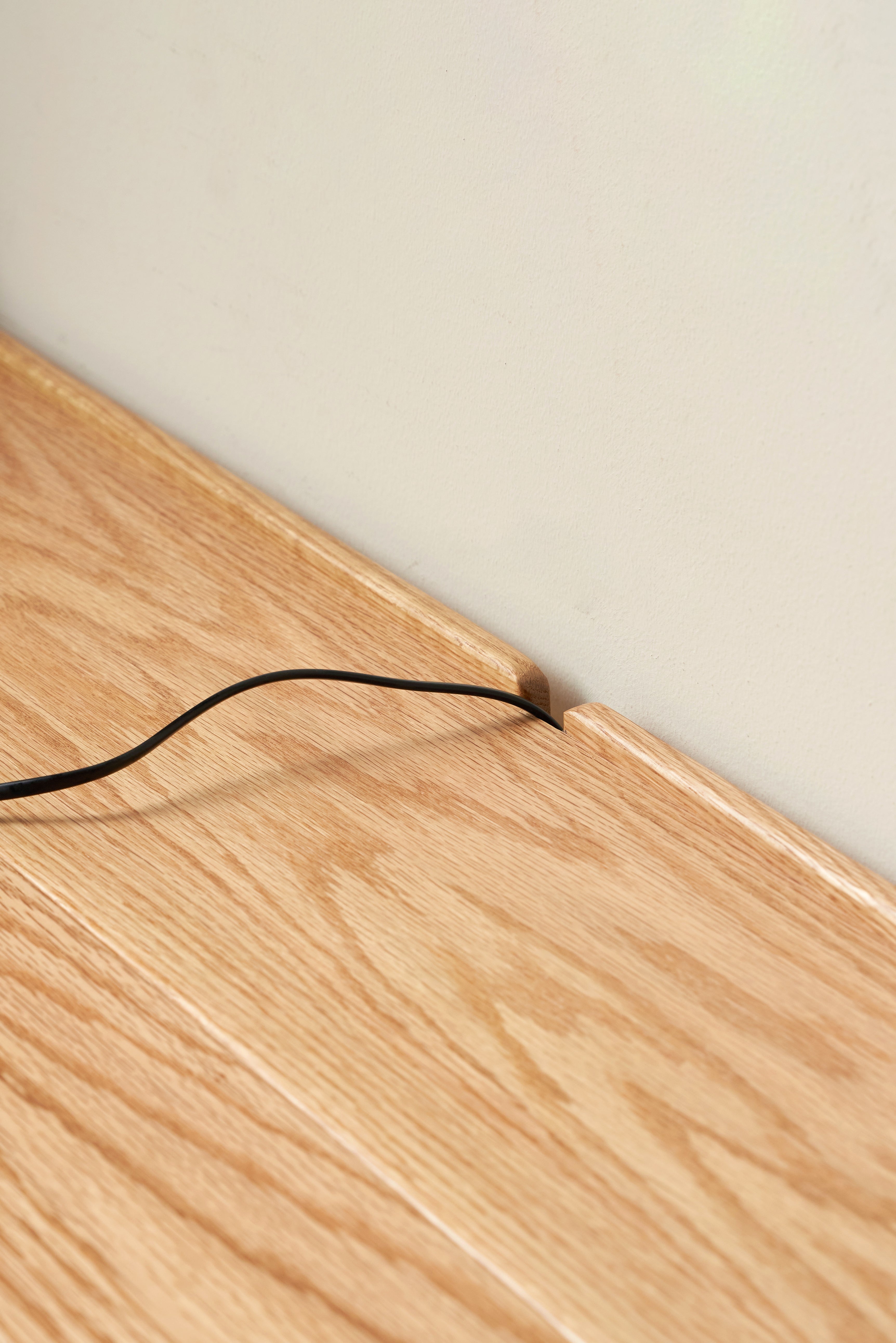 FAS-Graded Natural Wood Color Space Saving Folding Table/Foldable Smal ...