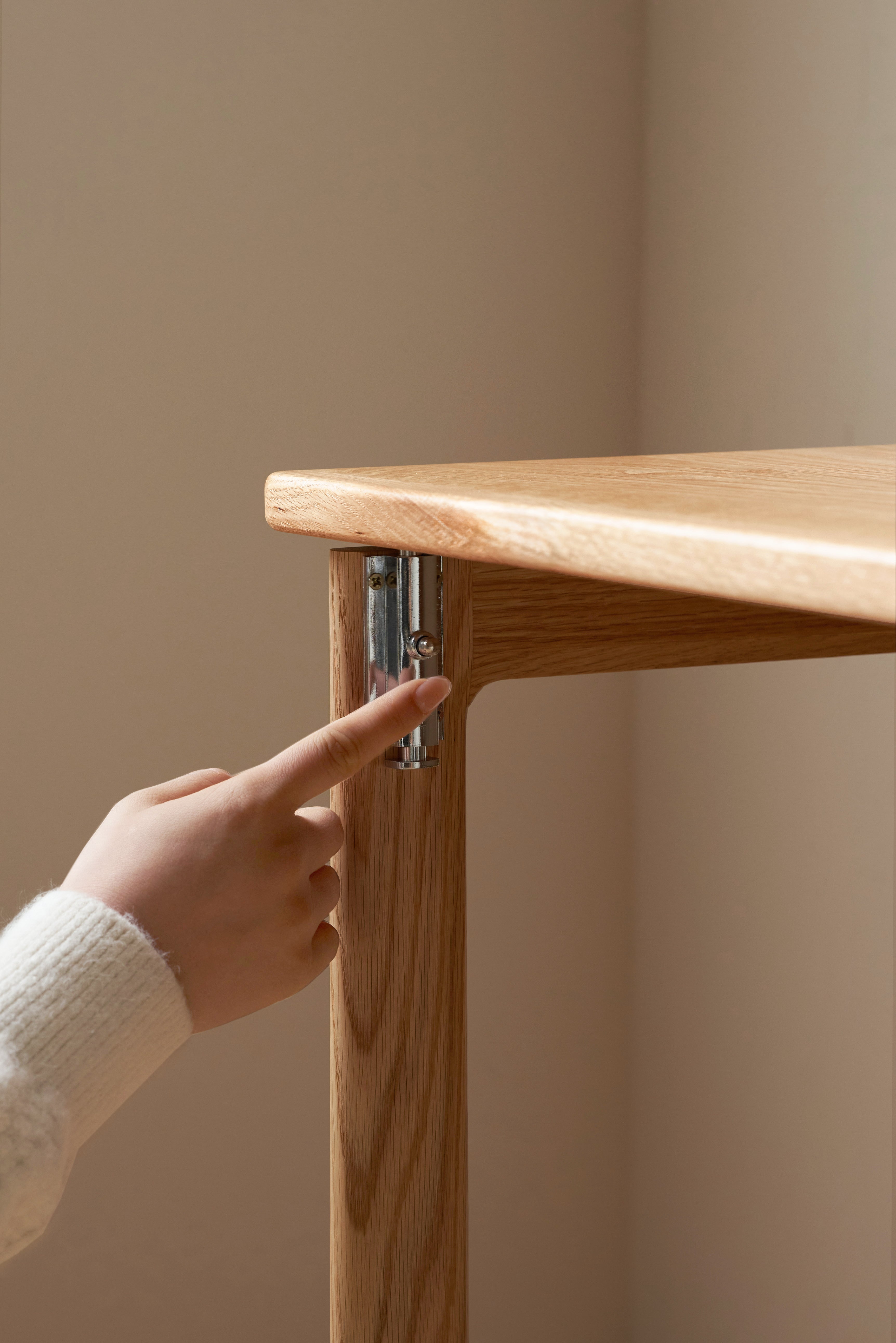 FAS-Graded Natural Wood Color Space Saving Folding Table/Foldable Smal ...